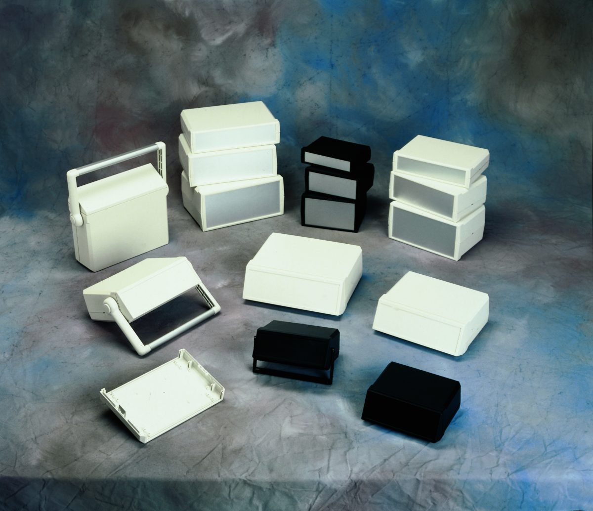 Accessory Tilt Bar / Carry handle - Box Enclosures: